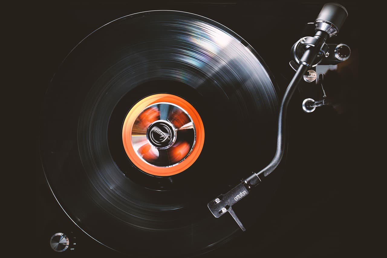 Quelles platines vinyles choisir ? • Palatine Music